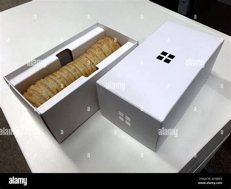 Greggs Vegan Sausage Roll Launch Using E Commerce Marketing Techniques