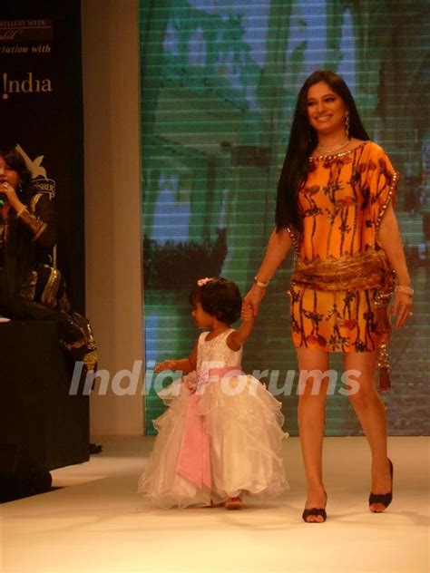 Tasneem Sheikh Walk The Ramp For A Social Cause At Jewelsouk Presents