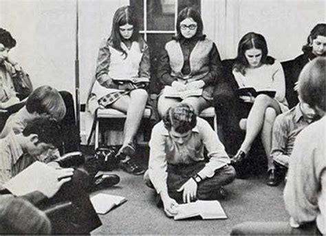 Miniskirt Overexposure 16 Flashbak