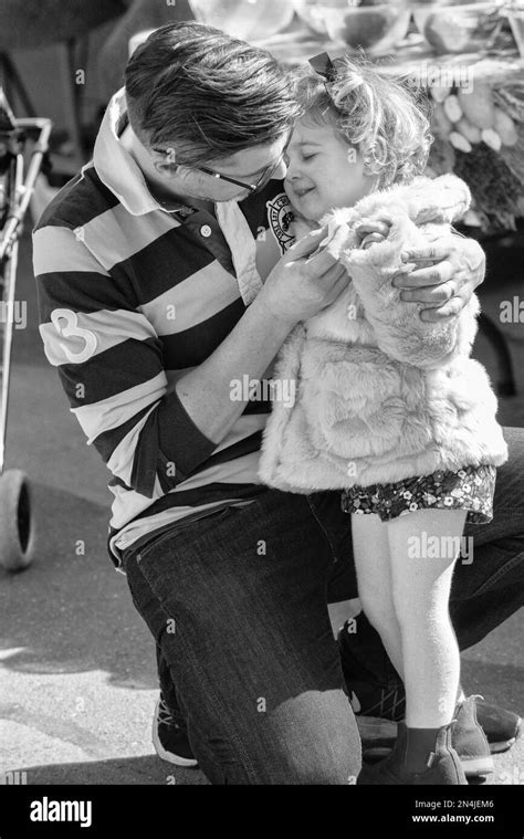 Street Photography Catching The Every Day Life Of Every Day People