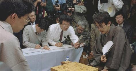 七大タイトル時代、全冠制覇の羽生善治九段