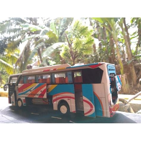 Jual Miniatur Bis Rosalia Indah Full Interior Miniatur Bus Shopee