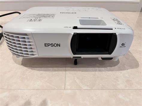38％割引グレイ系レビュー高評価のおせち贈り物 Epson Eh Tw650 プロジェクター 美品 プロジェクター テレビ映像機器グレイ系
