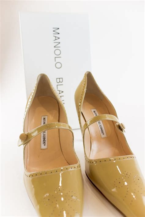 Pre Loved Manolo Blahnik Pumps La Matta