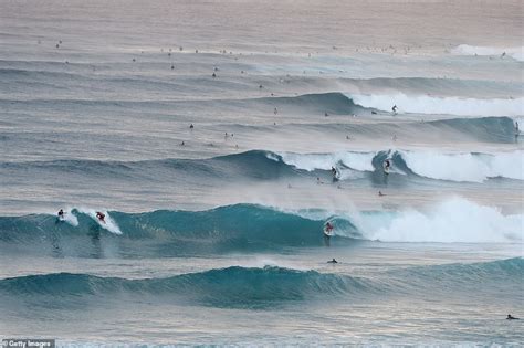 Cyclone Oma To Bring Severe Erosion To Queensland As Storm Moves
