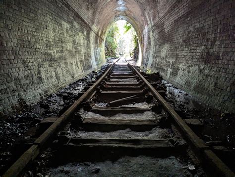 Solve Tunnel Jigsaw Puzzle Online With 336 Pieces