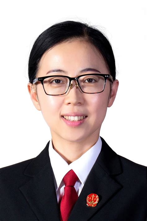 榜样在身边•“评推树”优秀人才 办案不打怵的女能手