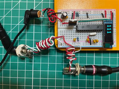 possible to run 4 pin i2c oled without charge pump displays
