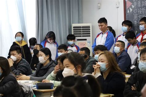 家校同心，共育未来 宽高城阳十五中举行七年级春季家长会——青岛市城阳第十五中学 宽高教育集团