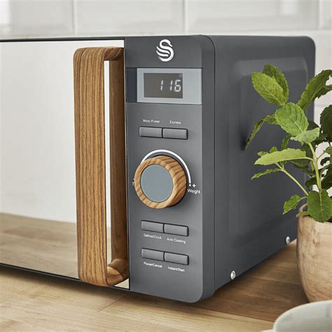 Swan Nordic Grey Kettle 4 Slice Toaster And Microwave Matching Set