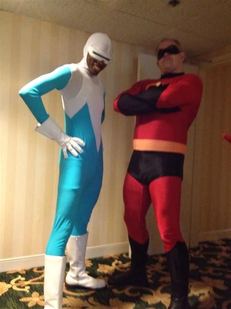 Self I Am Mr Incredible And Look He Found His Super Suit Disney