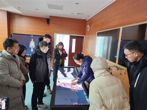 提升急救能力 护航学生安全公共基础学院党支部开展联学联建主题党日活动 大连理工大学公共基础学院