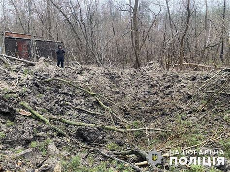 12 ударів по Донеччині поліція документує наслідки воєнної агресії