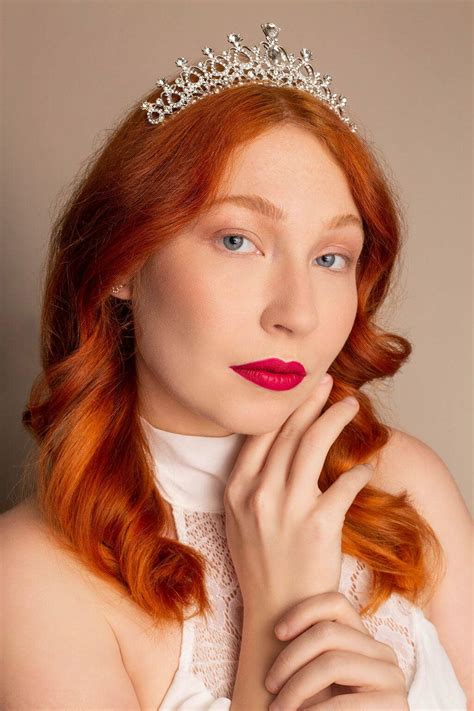 Bruidsmake Up En Bruidskapsels 2020 Inspiratie Voor De Moderne Bruid