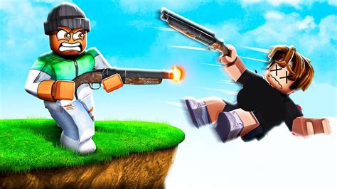 Roblox射击模拟器：绝地求生大战！迷你枪战精英大乱斗！小格解说 大乱斗 绝地求生 模拟器 新浪新闻