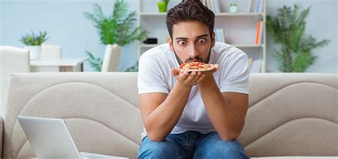 Healthy Cauliflower Crust Pizza Recipe