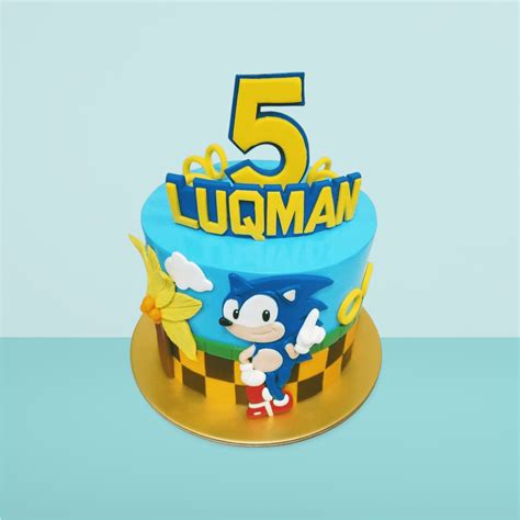 Sonic The Hedgehog Cake Blue Speedster Adventure Cakeaway