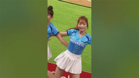台湾 野球 チア 啦啦隊 桃園棒球場 Rakuten Girls 樂天女孩 心韻 穎樂 Rakuten 樂天桃猿 樂天 樂天女孩