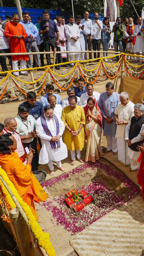 In Pics Jp Nadda Lays Foundation For Delhi Bjps New Office Building
