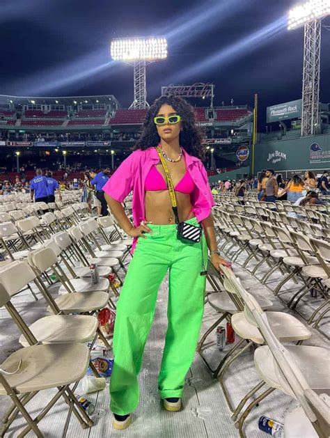 13 Bad Bunny Concert Outfit Ideas For A Next Level Aesthetic