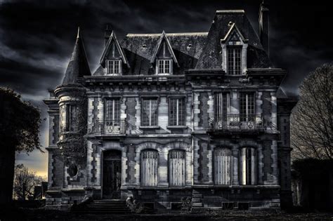 Los Sueños En Casa De La Bruja Hp Lovecraft ReseÑa