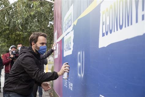 Çfarë Bëri Psdja Sot Që U Arrestua Frashër Krasniqi Dhe Zgjim Hyseni Kosova Sot