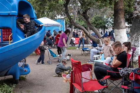 Photos See What Life Is Like For Ukrainians Waiting At The Us Mexico