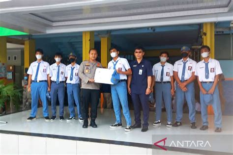 Sman 6 Janji Bina Siswa Korban Penataran Alumni Antara News