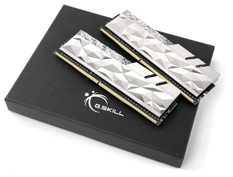 極速 ddr4 5333 神 ram g skill trdient z royal elite d4 5333 cl22 16gb
