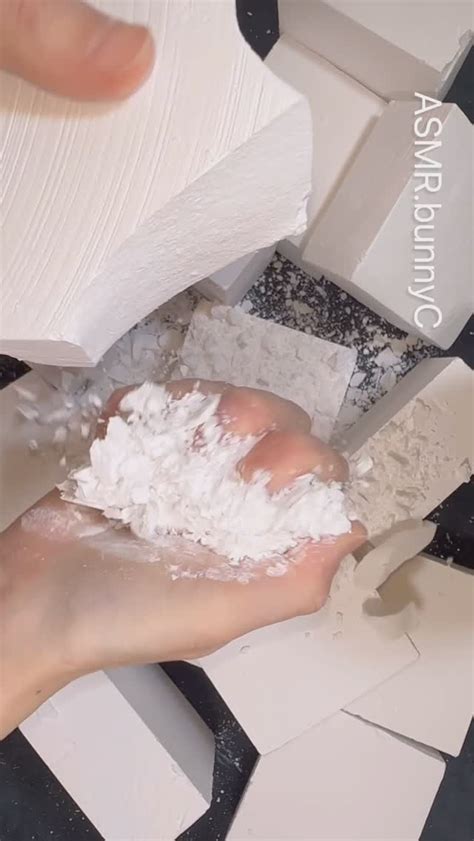 Asmrbunnyc Asmrbunnyc • Instagram Photos And Videos