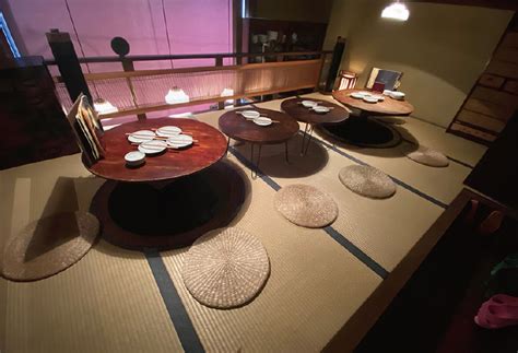 ちょうつがひにて貸切ご宴会承っております 居酒屋ちょーちょちょーちょむすび仙台居酒屋