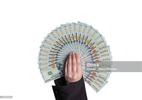 비즈니스 은행 금융 및 저축 개념 사업가 손에 백 달러지폐의 미국 달러 돈 지폐 100에 대한 스톡 사진 및 기타 이미지