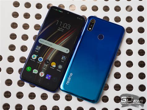 Обзор смартфонов realme 3 и realme 3 Pro: чемпионы второй лиги / Смартфоны