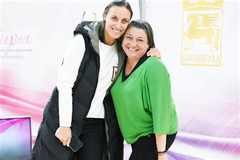 15 медала за Спортен клуб по художествена гимнастика „Тунджа 2015“ от силен международен