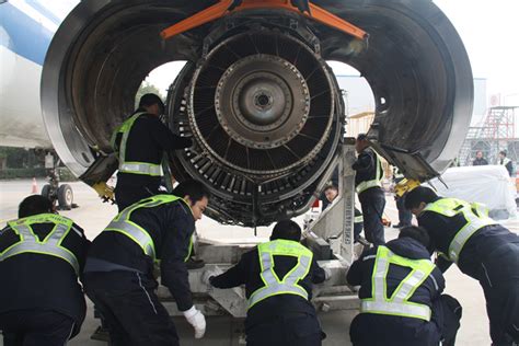 Ameco武汉分公司顺利完成首次本场计划性换发 民用航空网