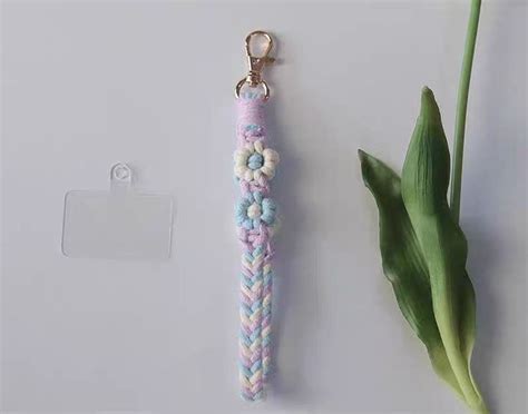beginner level macrame tutorial learn macrame macrame phone strap macrame keychain diy