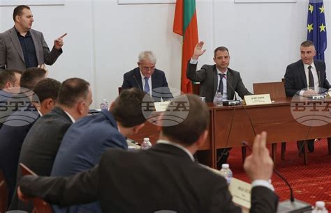 Годишен доклад за състоянието на националната сигурност на Република България през 2021 г прие