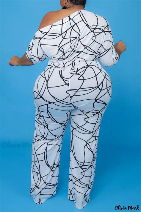 Olivia Mark Plus Size Womens White Casual Printed Jumpsuit With