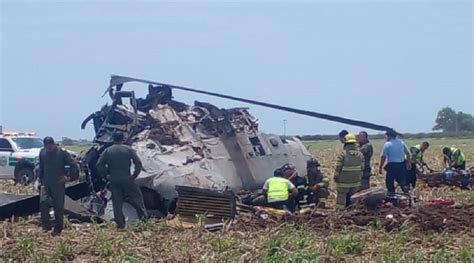 Un HelicÓptero Black Hawk De La SecretarÍa De Marina ColapsÓ Cerca Del