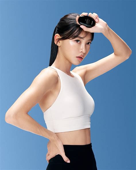 육상선수 김민지 오늘 인스타  유머 움짤 이슈 에펨코리아