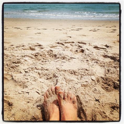 Meredith Thomas Feet