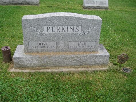 Lyle Aubrey Perkins 1915 2002 Find A Grave Memorial