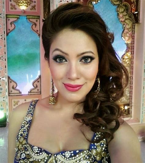 Munmun Dutta Biography Height Weight Age