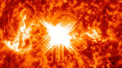 X Class Halloween Solar Flare Erupts From Sun Causes Radio Blackouts