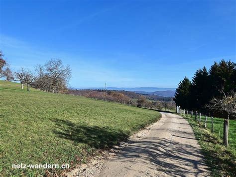 Wanderung Von Seltisberg Via Gempen Nach Basel