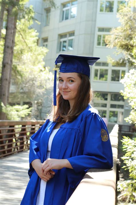 Iseult Lyons On Linkedin I Am Proud To Announce That I Have Graduated