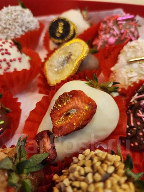 Подарок клубника в бельгийском шоколаде во Владивостоке