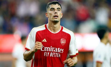 Arsenal Renew ‘uk£50m Per Season Emirates Shirt Sponsorship Deal