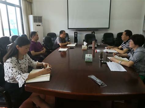 社市委召开八届六次主委办公会议 九三学社长沙市委员会