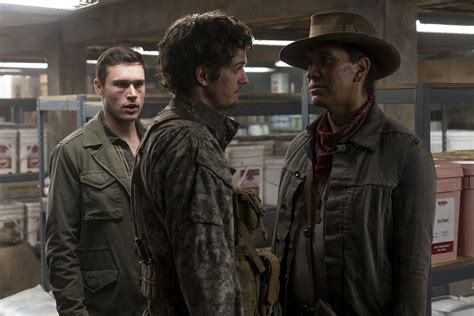 3x09 Minotaur Jake Troy And Qaletaqa Fear The Walking Dead Photo